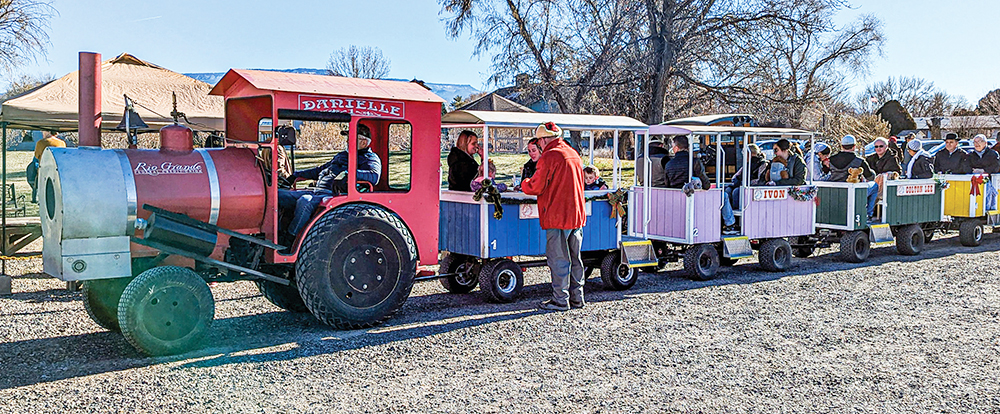 Museum’s Christmas at Cross Orchards is Dec. 13 – The Business Times