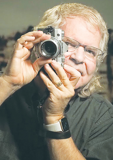 Photographer new library artist in residence – The Business Times